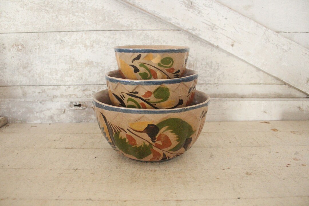 Vintage Hand Painted 1950s Mexican Nesting Mixing Bowl 3-pc Set ...