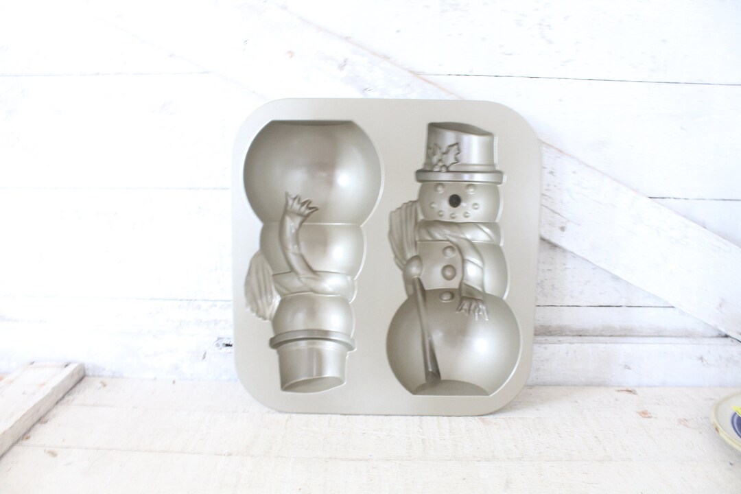 Vintage Nordicware Snowman Cake Pan - USA Made Cake Pan - Nordic Ware ...