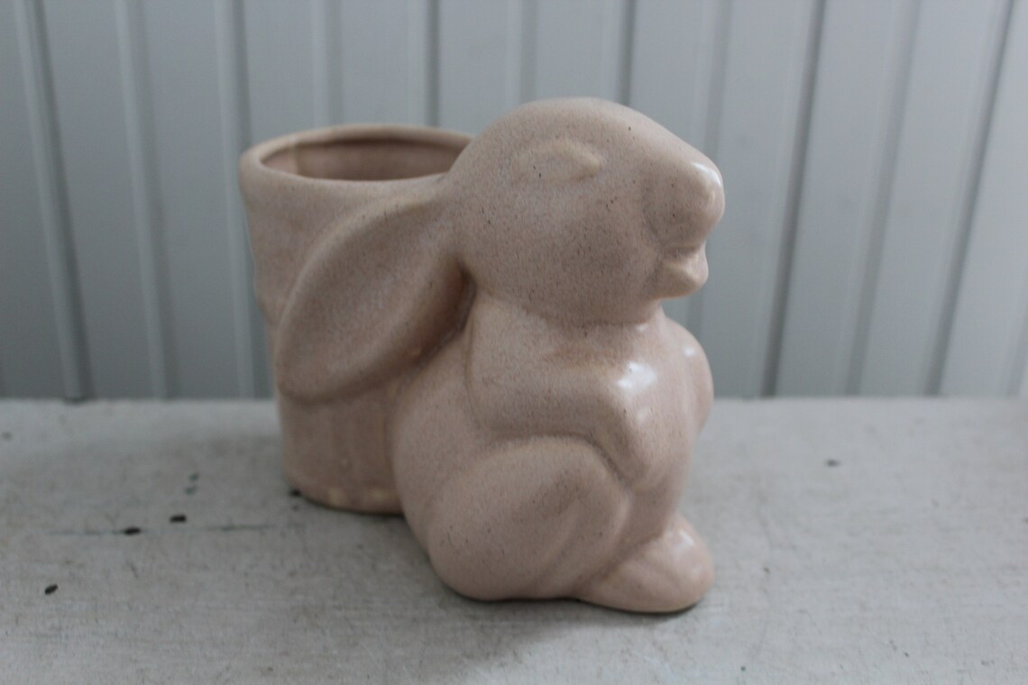 Vintage Ceramic Pottery Rabbit Bunny Planter Beige Pottery - Etsy