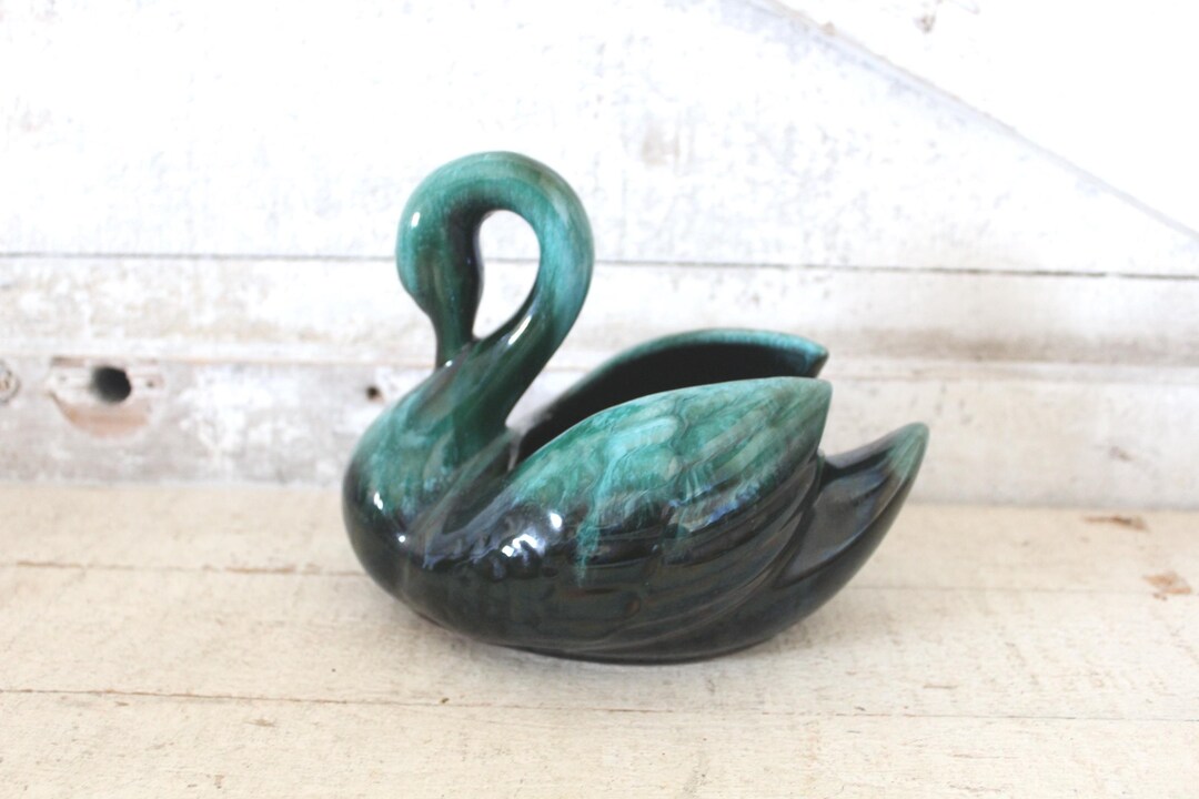 Blue Mountain Pottery Swan Indoor Planter - BMP Made in Collingwood ...