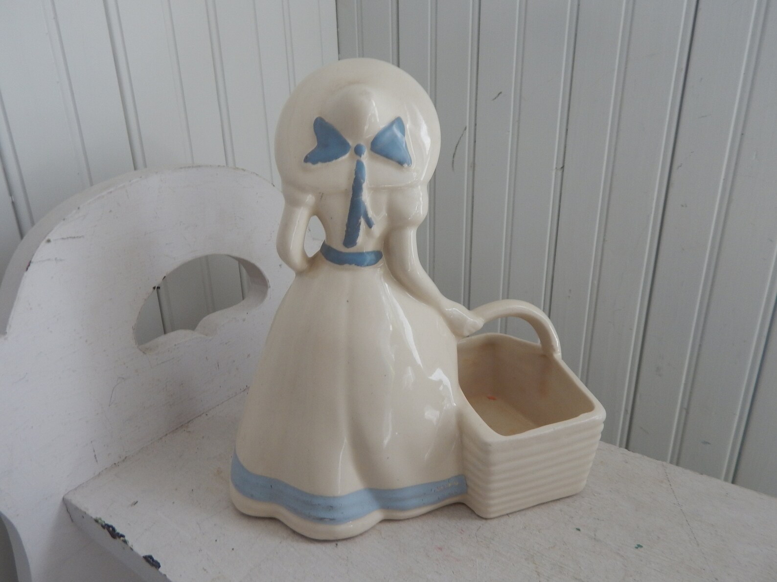 Vintage Hull Pottery Bonnet Girl & Basket Indoor Planter | Etsy