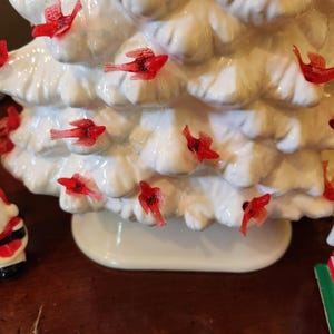 Chinoiserie Red Bird Doves Ceramic Mantle Christmas Tree 2pc Electric ...