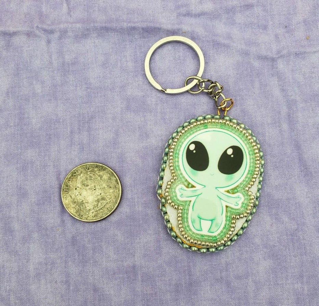 Cute Alien Key Chain - Etsy