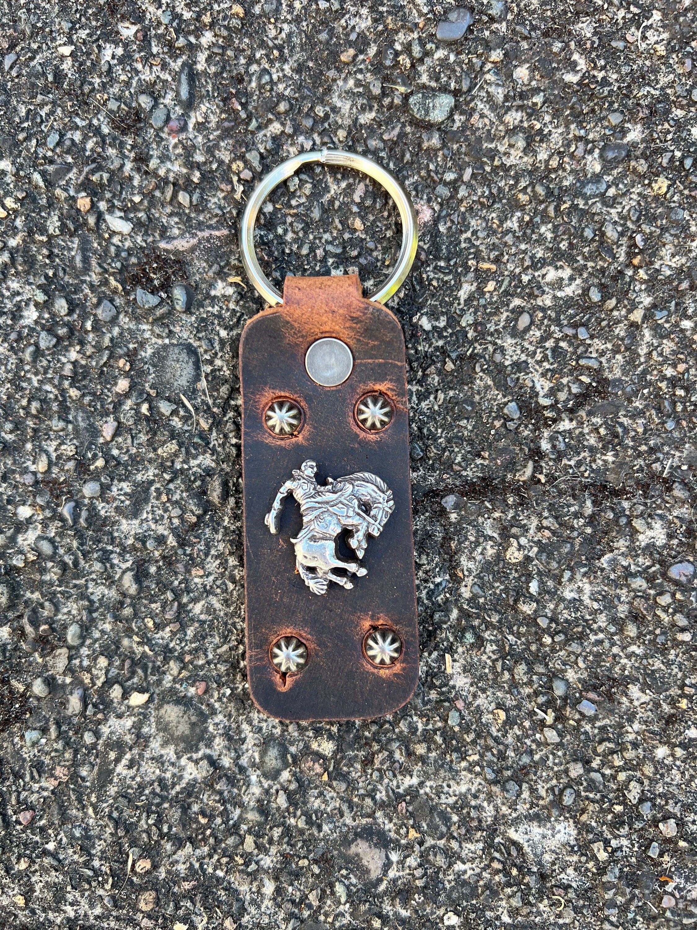 Distressed Leather Concho Keychain - Etsy