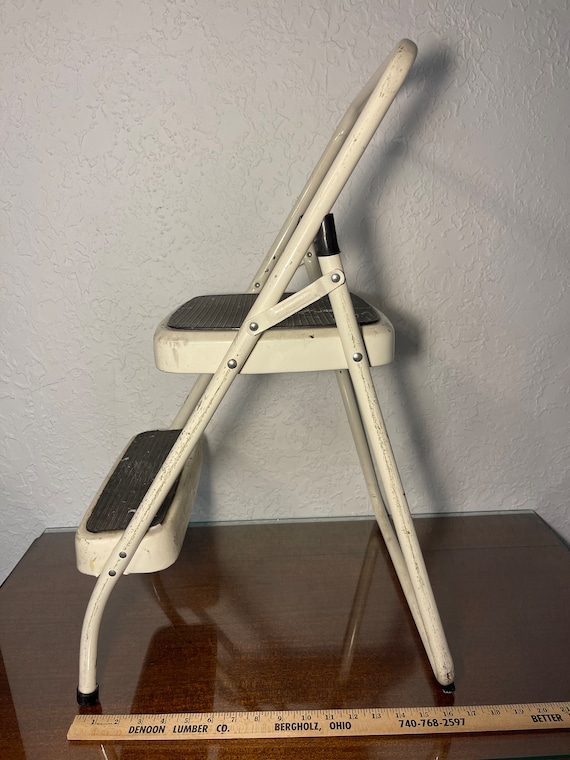 White Cosco Folding Stepstool Folding Stool Folding Ladder Cosco Step Ladder 2 Step Stool Ladder Kitchen Shop Garage Plant Stand Retro Etsy Canada