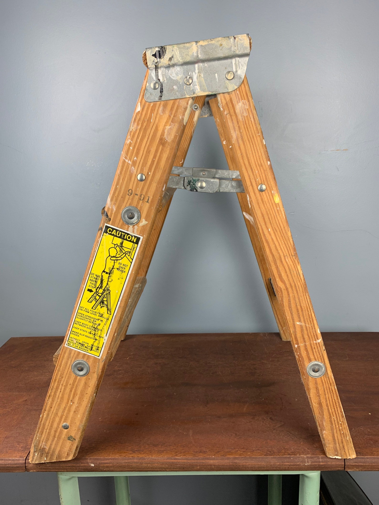 Vintage Household Natural Wooden 2 Foot Step Ladder Industrial - Etsy