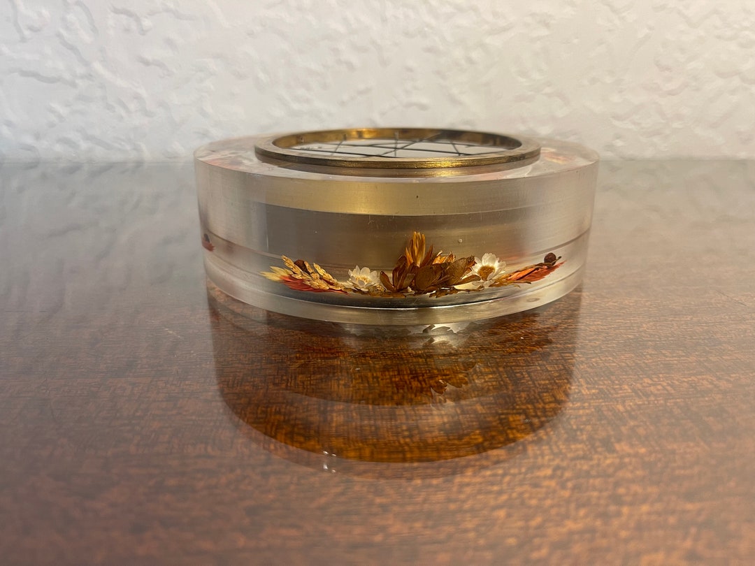 Vintage Rare Clearfloat Lucite Ashtray Mcm Ashtray. Floral Resin Lucite ...