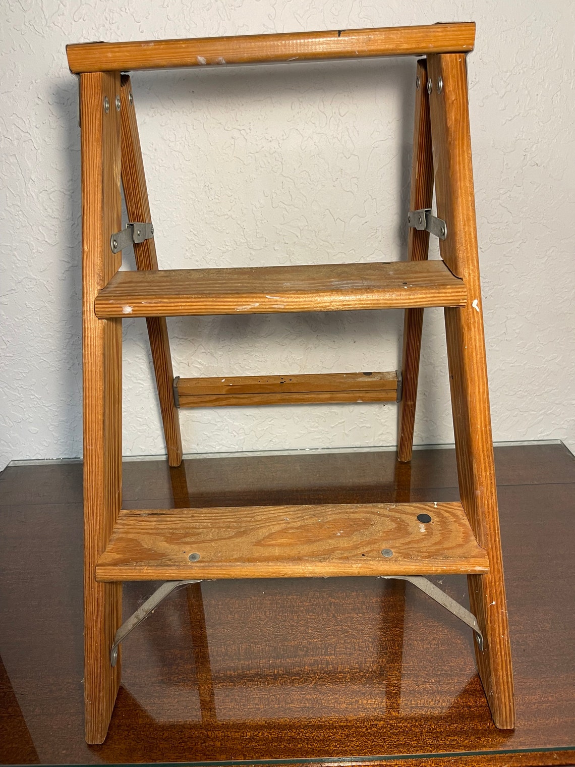 Vintage Wooden Stepladder Stepstool Kelly W-2 Ladder 1980s Wood Ladder ...