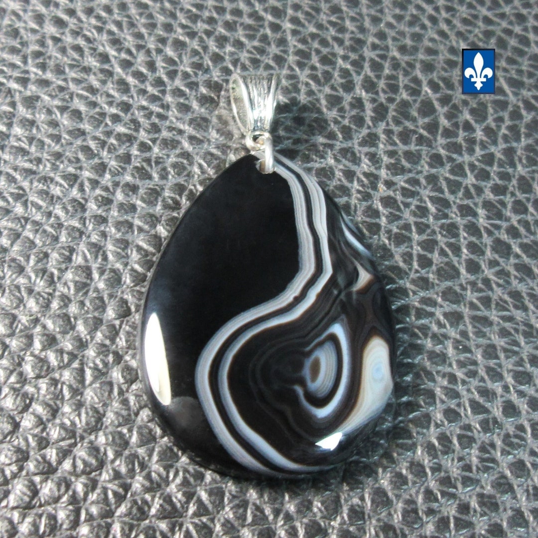 Very Beautiful Black Striated Agate & Plated Silver Pendant - Etsy