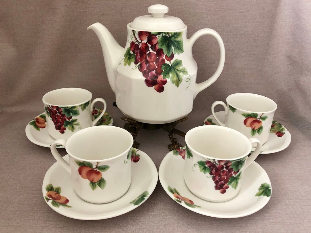 Royal Doulton Vintage Grape Modern Tea Set: Teapot, Cups & Saucers - Etsy