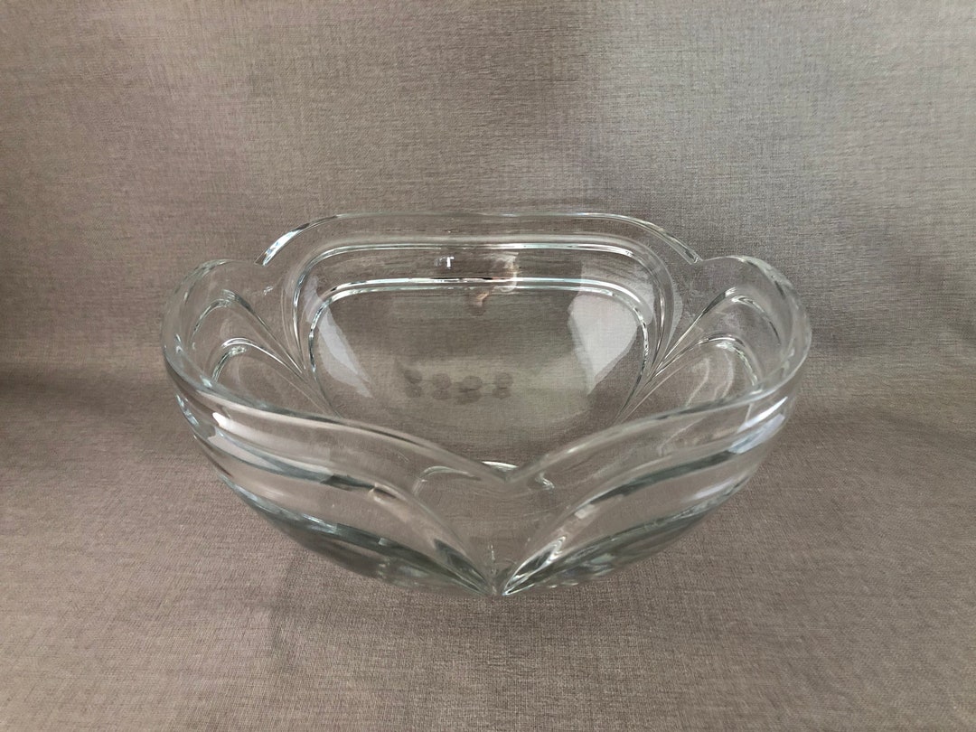 Heavy CRYSTAL Glass SERVING BOWL Large Deep Round Clear With Curved ...