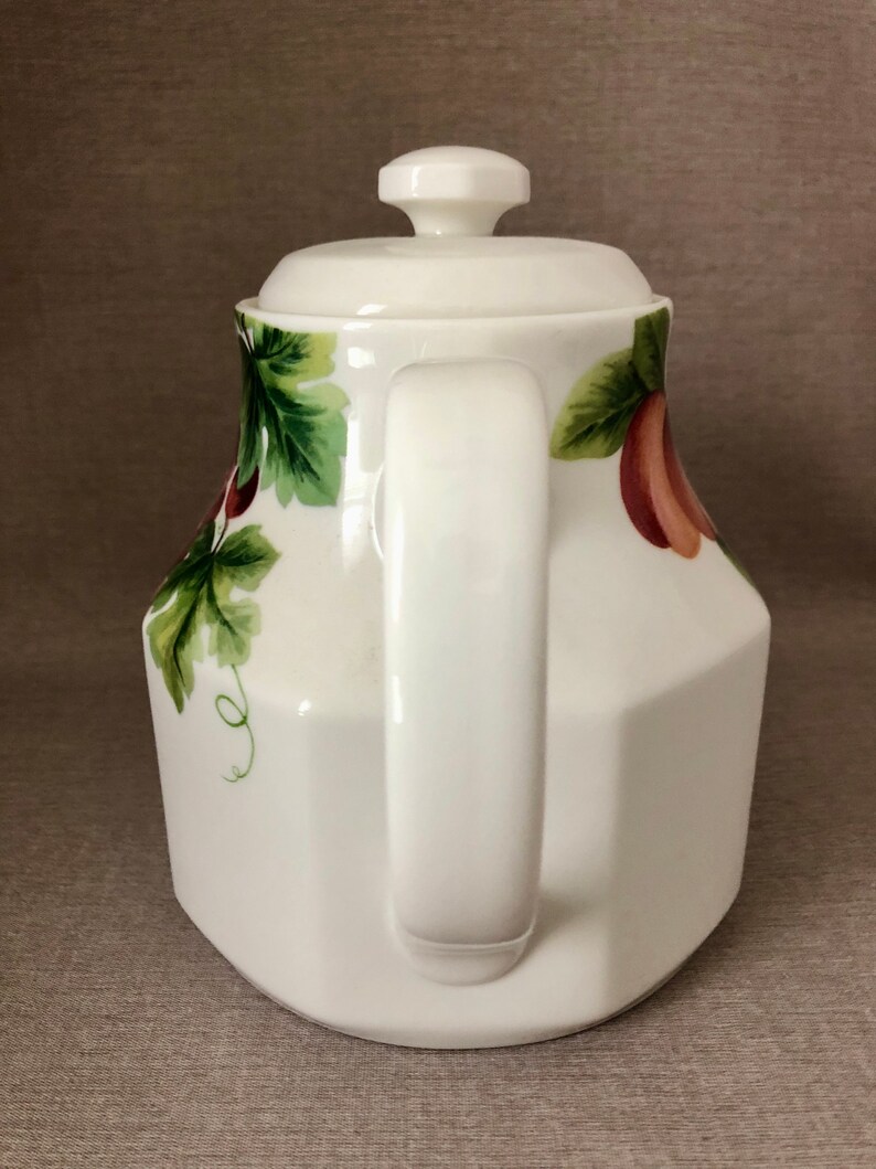 Royal Doulton Vintage Grape Modern Tea Set: Teapot, Cups & Saucers - Etsy