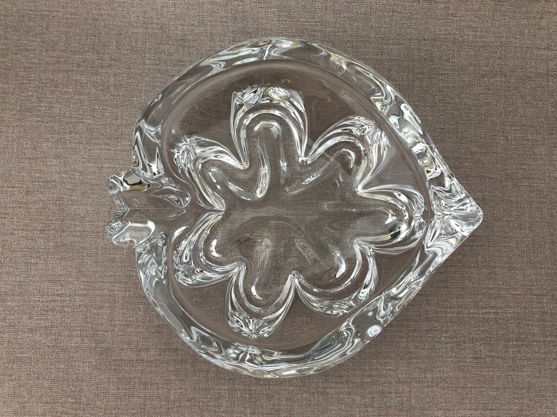 DAUM French CRYSTAL Spade Leaf Candy or Nut Bowl Dish Heavy Clear Glass ...
