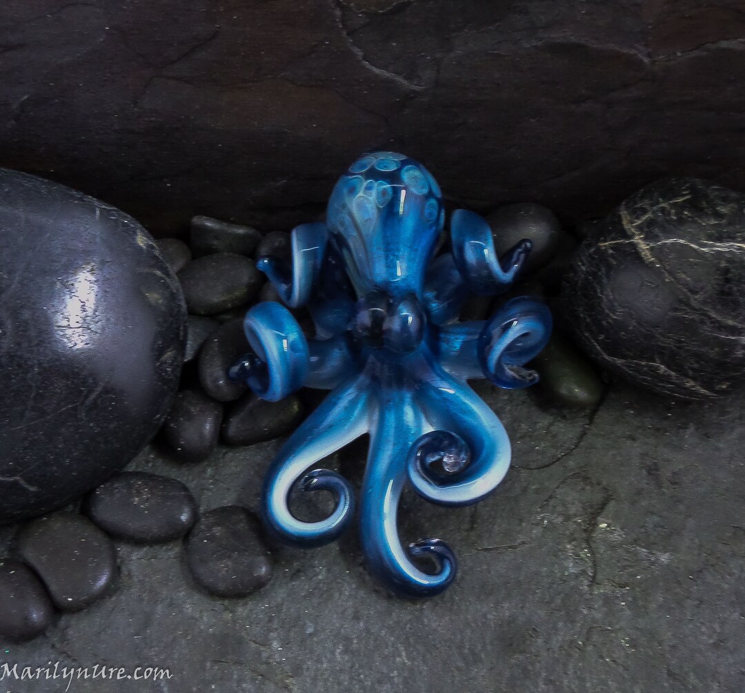 The Lustrous Blue Alien Kraken Collectible Wearable Boro Glass Octopus ...