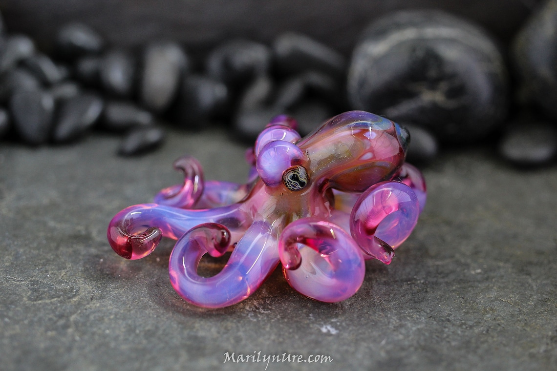 The Blood Moon Kraken Collectible Wearable Boro Glass Octopus - Etsy