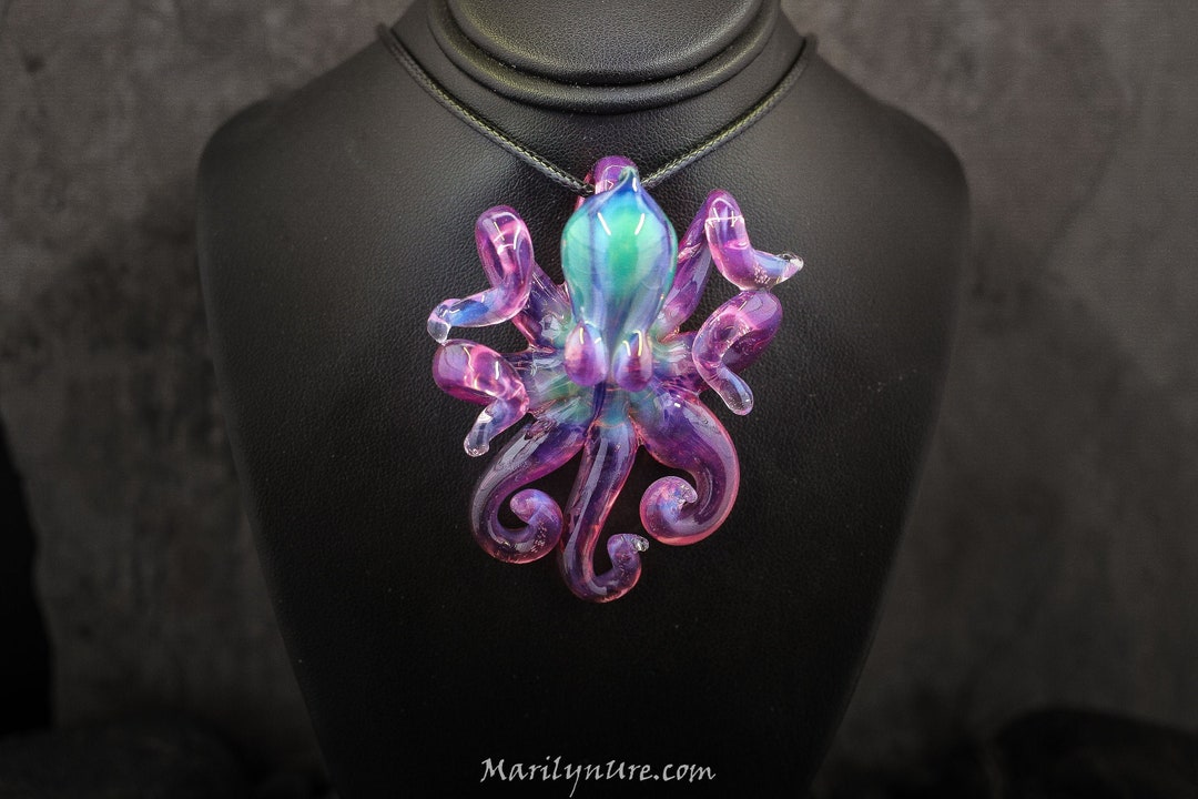 The Lunar Telemagenta Kraken Collectible Wearable Boro Glass Octopus ...