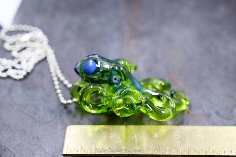The Kryptonite Kraken Collectible Wearable Boro Glass Octopus Necklace ...