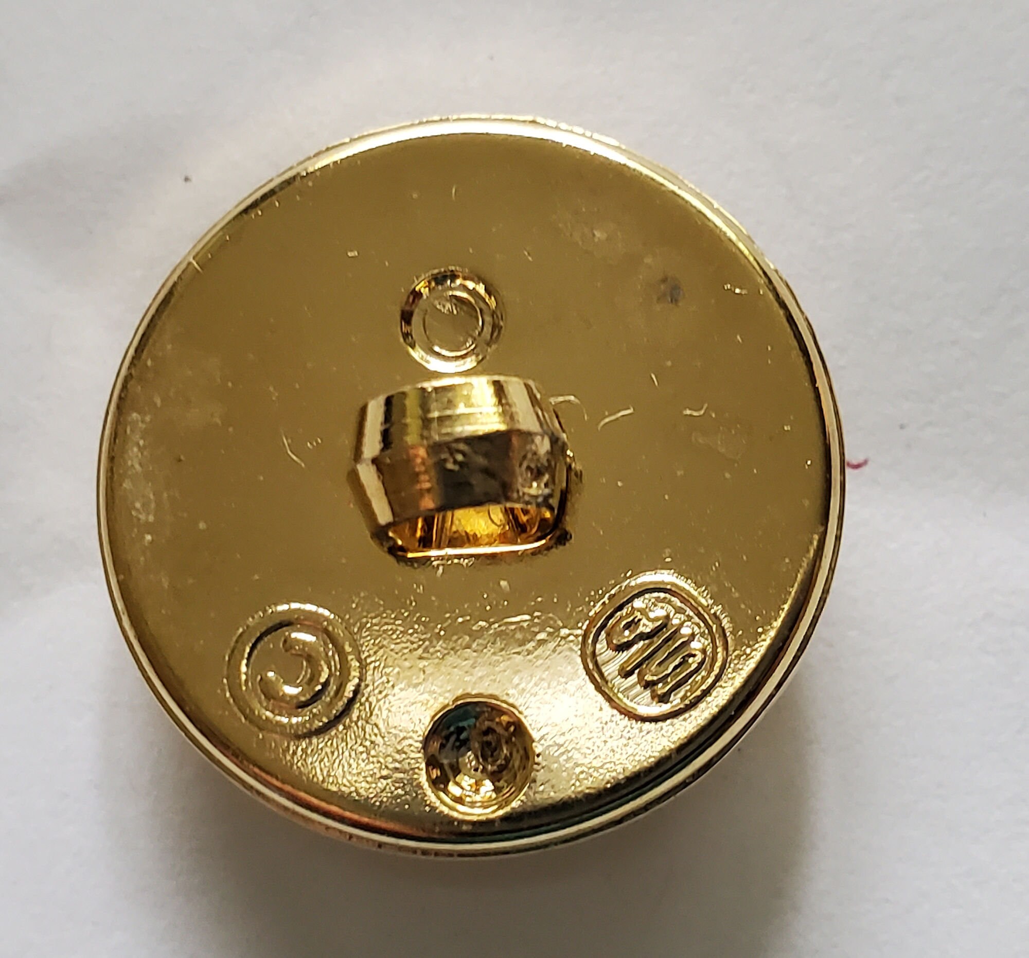 Round Plastic Gold Color Dome Crown Saber Rifle Crest Shank Back ...