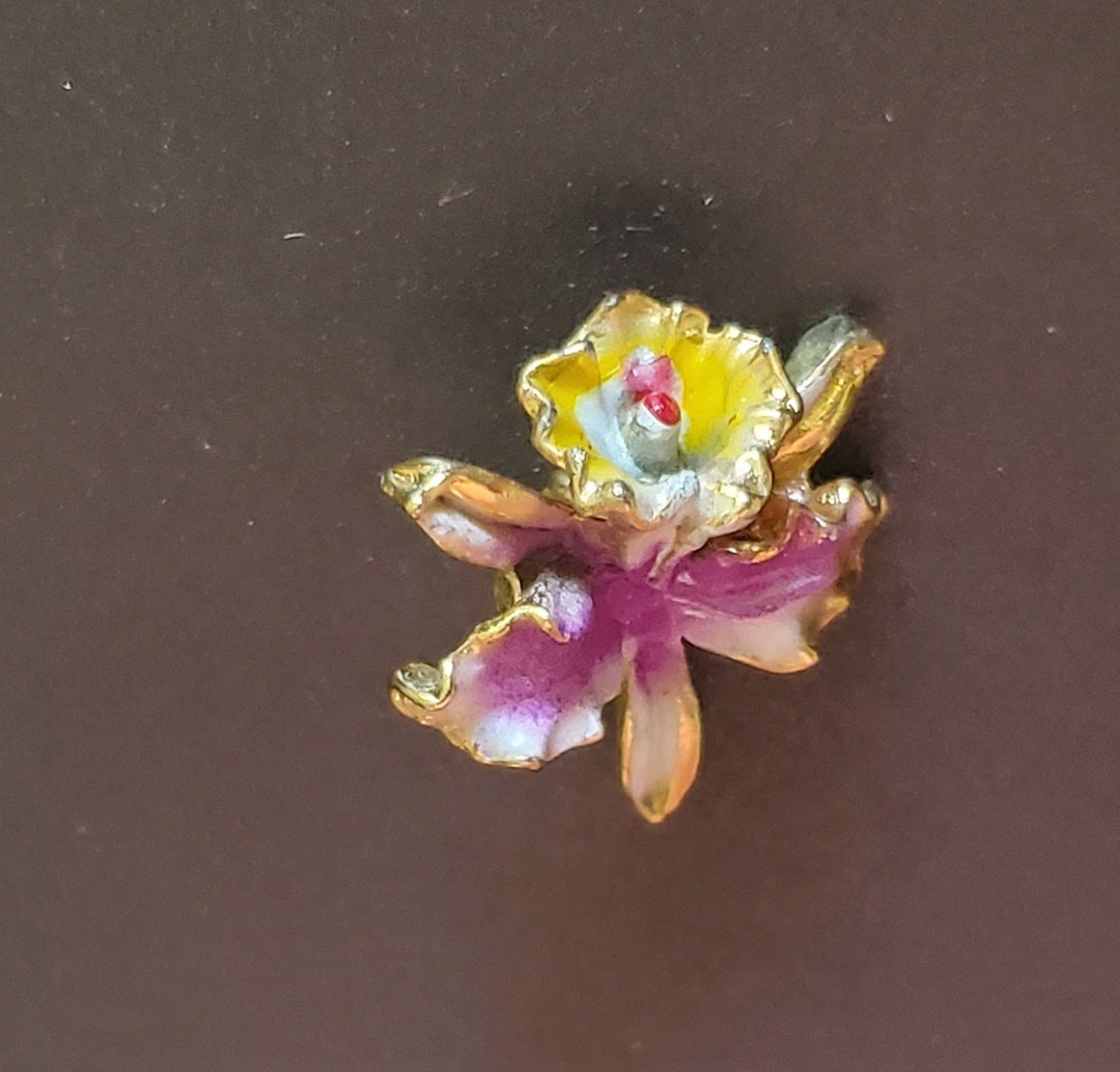 ORCHID LOVER'S DELIGHT Antique Button Miniature Enamel on Gold Colored ...
