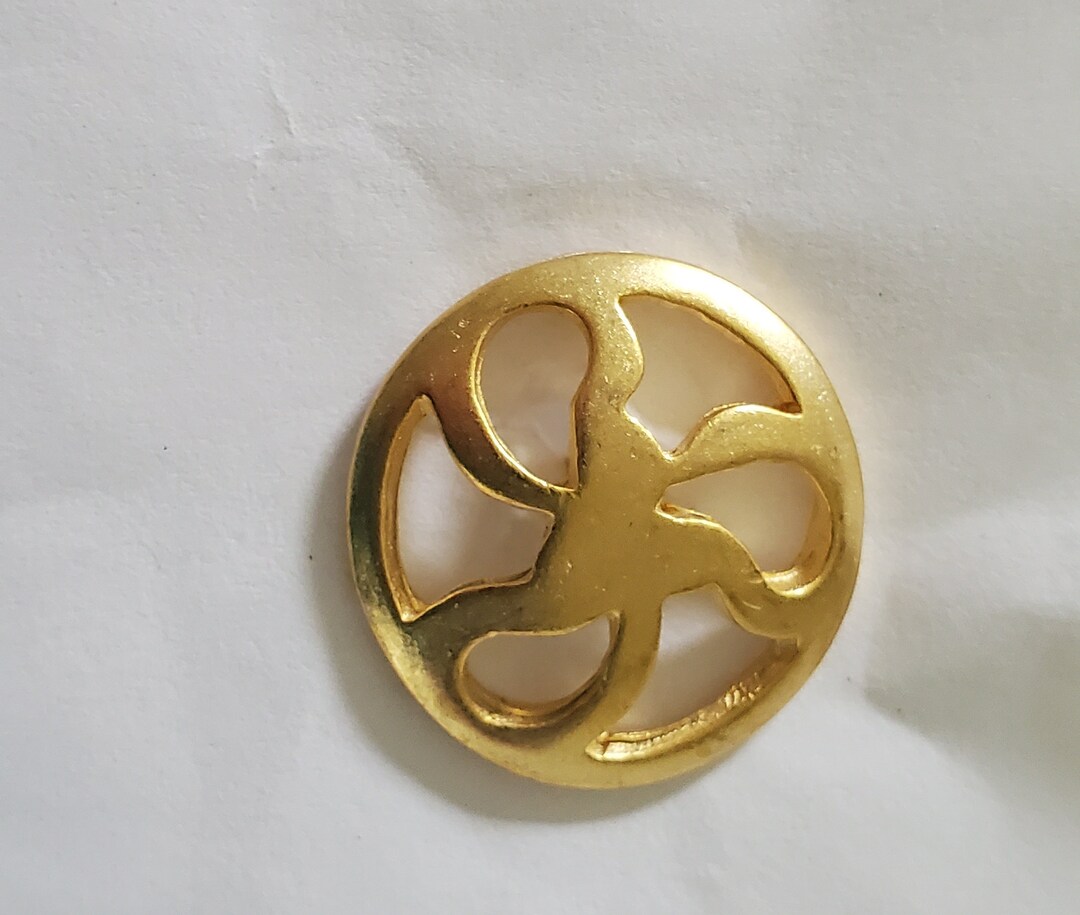 Round Matte Gold Metal Starfish Shank Back VINTAGE BUTTONS 34L - 27/32 ...