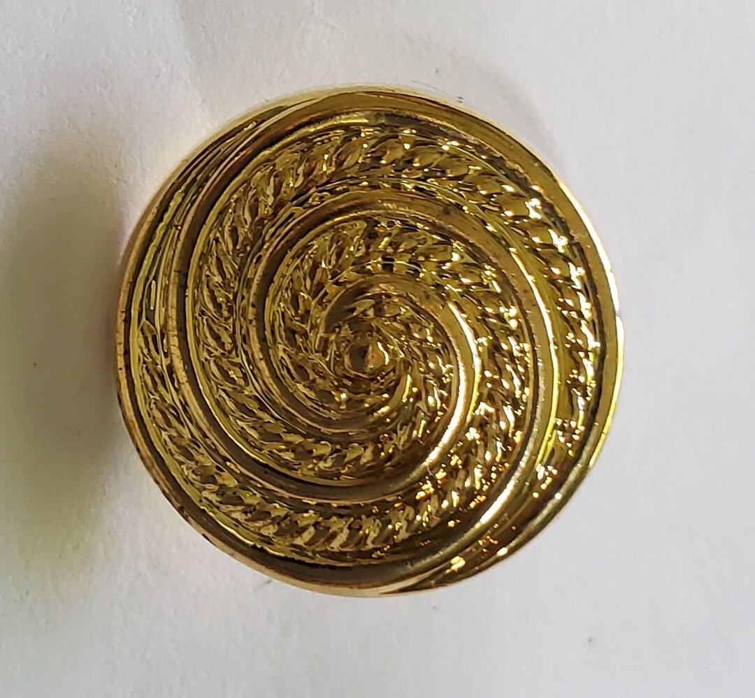 12 Round Gold Color Plastic Conch Swirl Design Shank Back Vintage ...