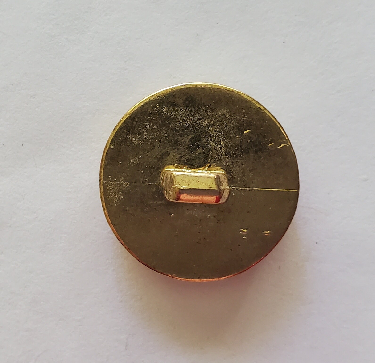 12 Round Plastic Gold Outer Design Seafoam Faux Enamel Raised Center ...