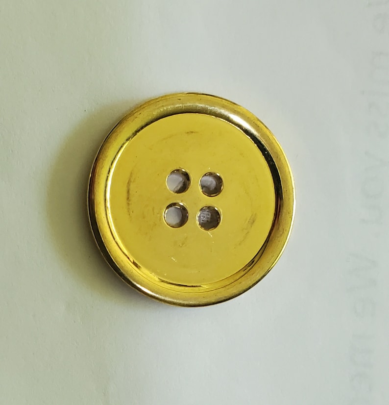 Round Gold Metal Raised Rim 4 Hole Sew Thru 36L - 7/8" - 22mm Crafts ...