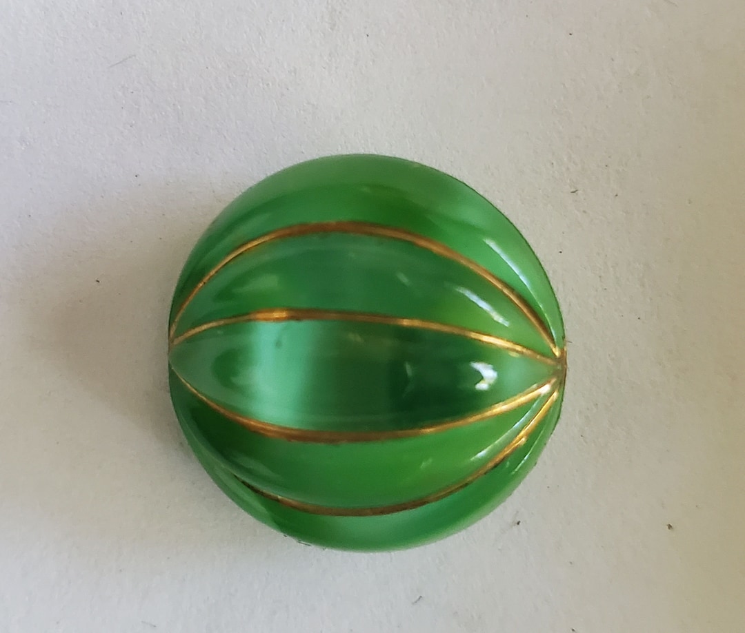 16 Vintage Green Glass Buttons With Gold Inlay 24L - 5/8" - 16mm (B331 ...