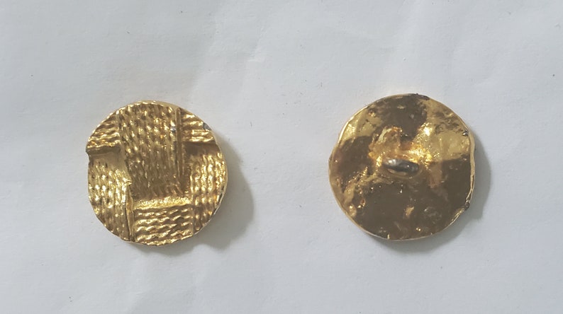 Round Gold Color Metal Woven Shank Back VINTAGE BUTTONS - 30L - 3/4 ...