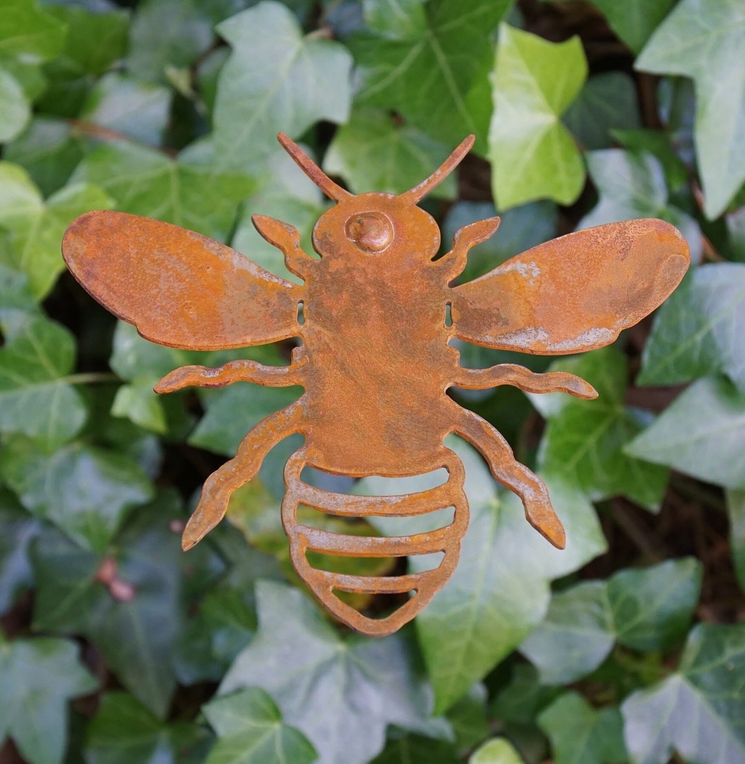 Metal Bumble Bee Garden Art - Etsy