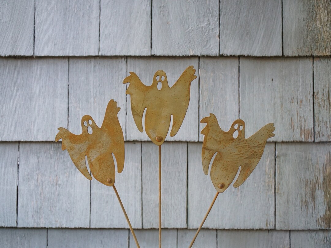 Metal Halloween Ghost Set - Garden Art - Etsy