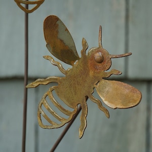 Metal Bumble Bee Set - Garden Art - Etsy
