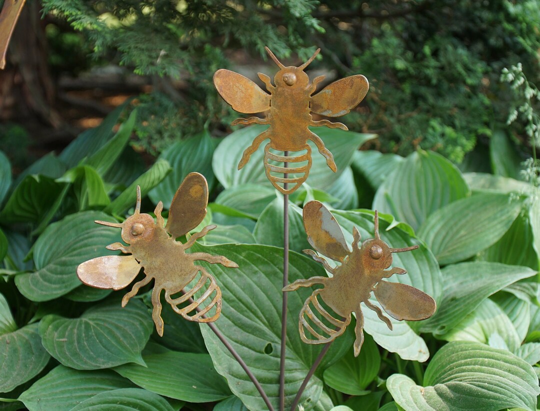 Metal Bumble Bee Set - Garden Art - Etsy