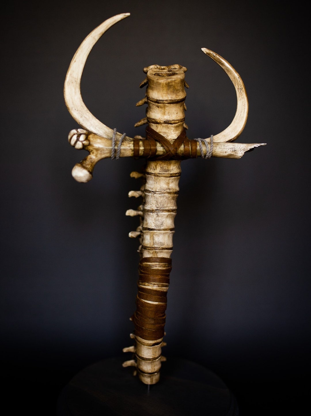 Diablo 2 Resurrected Inspired Arm of King Leoric Bone Wand - Etsy