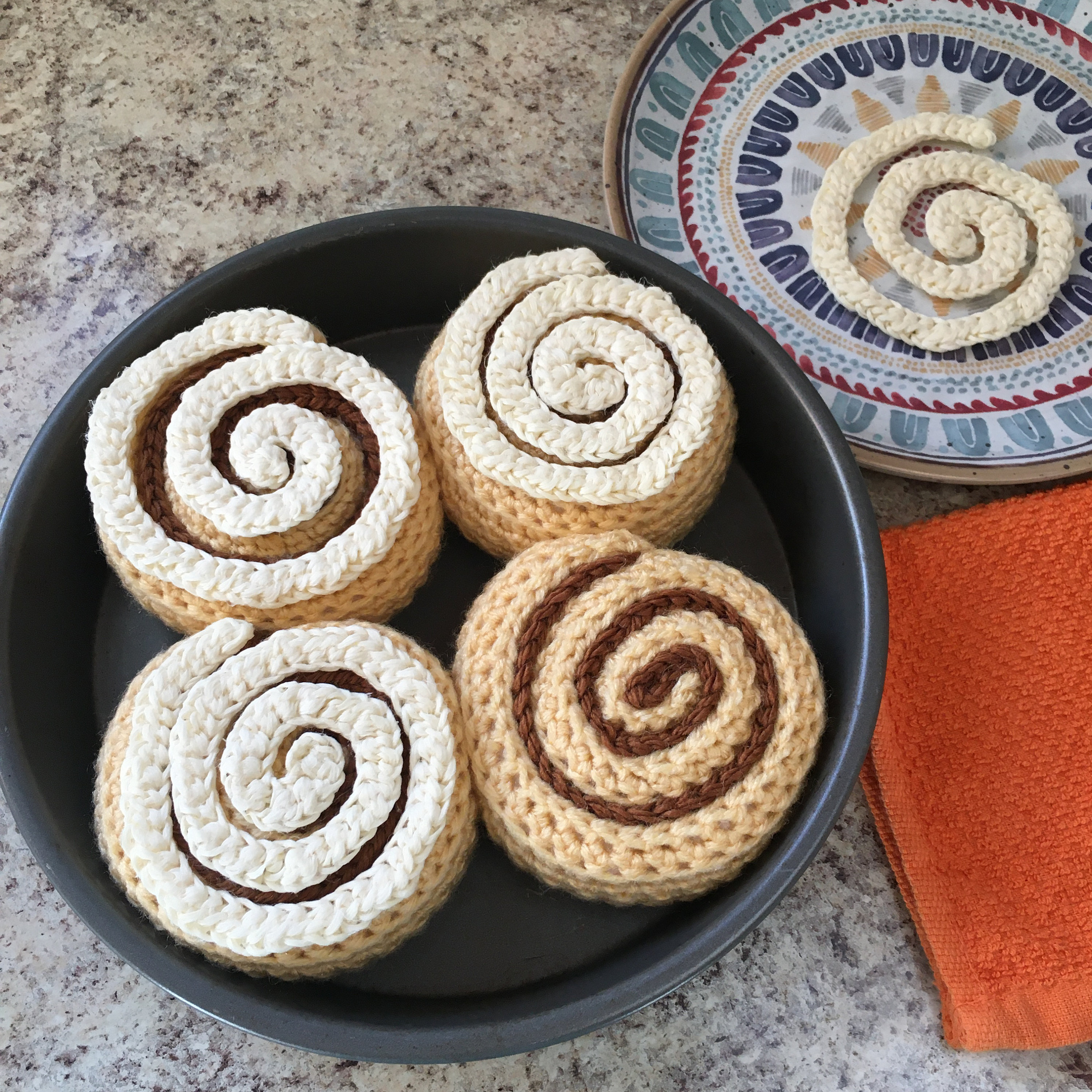 Cinnamon Roll Crochet Pattern - Etsy
