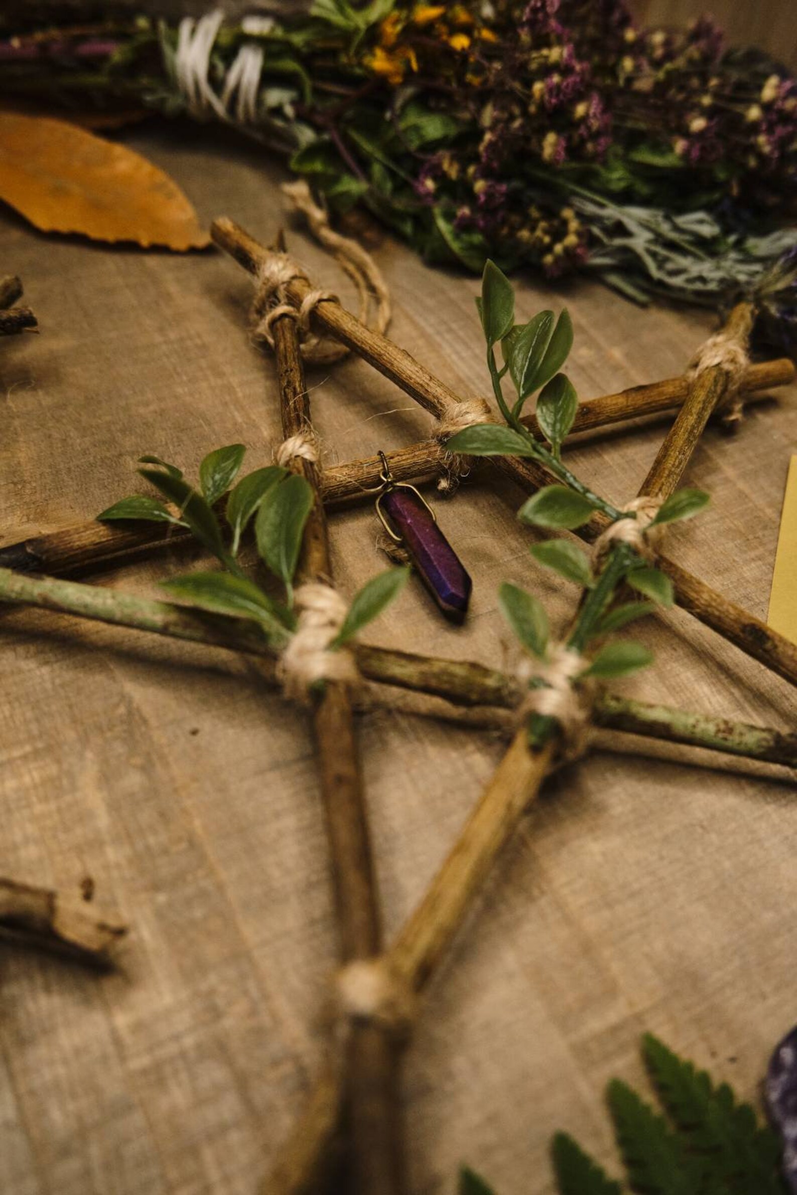 Wood Pentagram Crystal Wall Hanging Witch Altar Space - Etsy