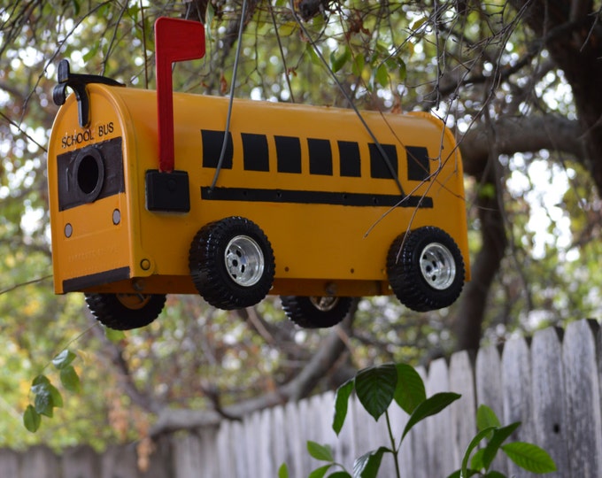 Upcycle Mailbox Turned Into School Bus Birdhouse - Etsy
