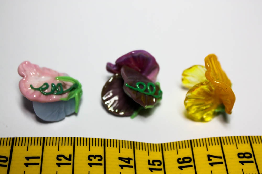 1 one Piece Sweet Pea Flower / Pea Flower/ Floral Lampwork - Etsy