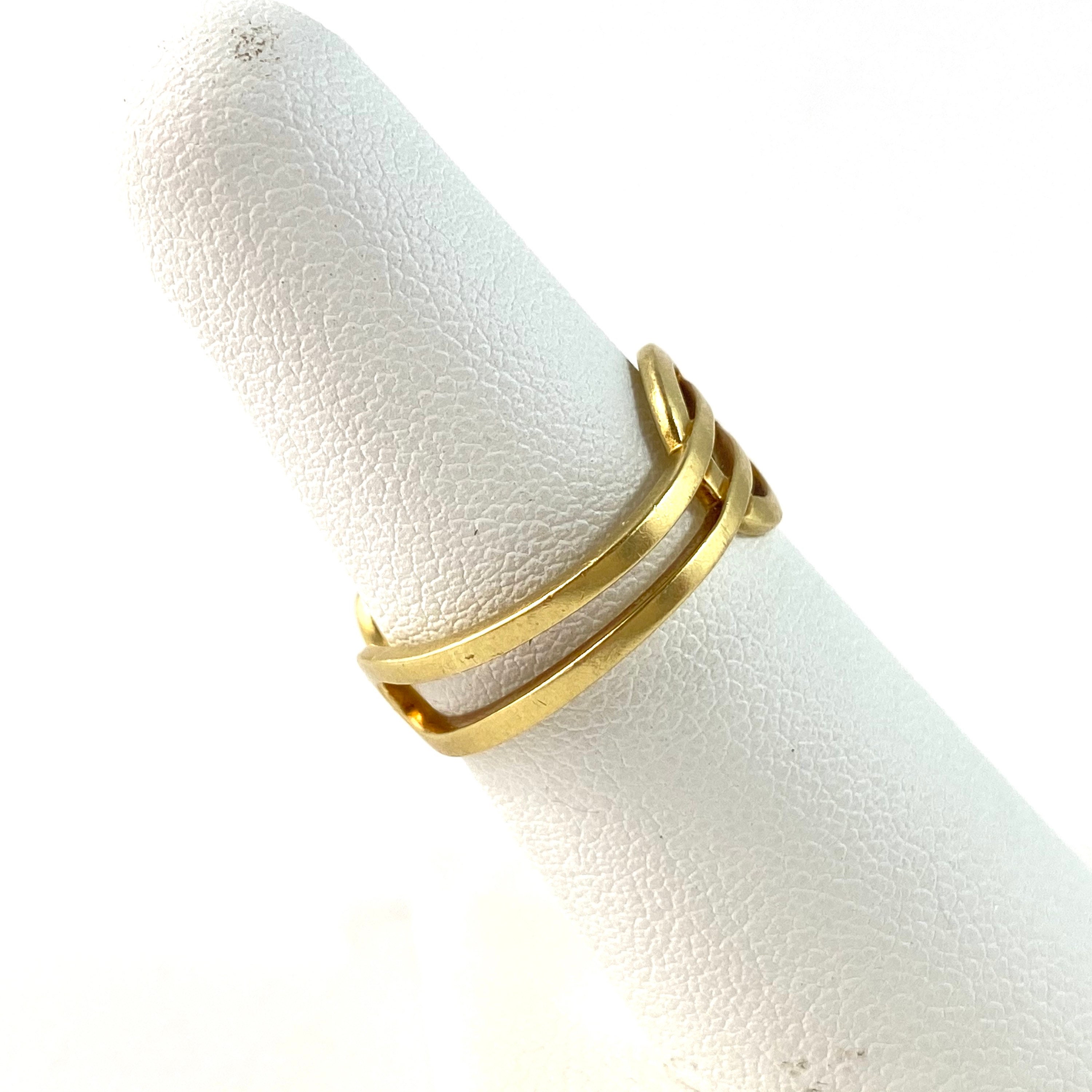 Links Of London 18K yellow gold geometric ring. The ring is | Etsy