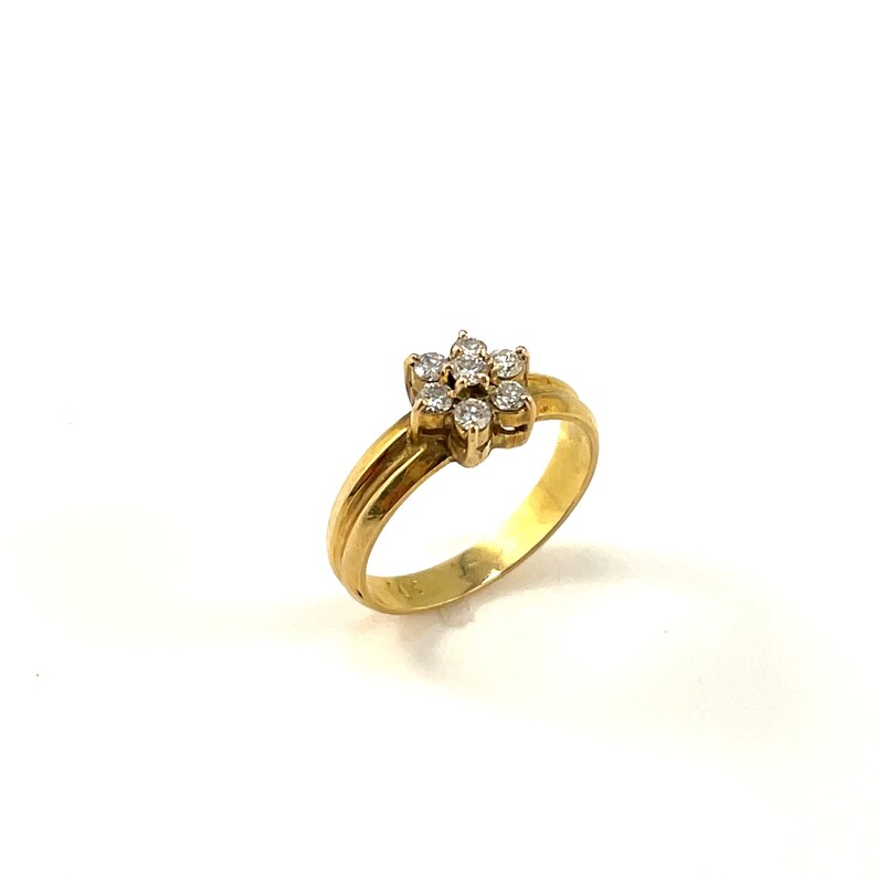 14K Diamond and Yellow Gold Flower Ring - Etsy