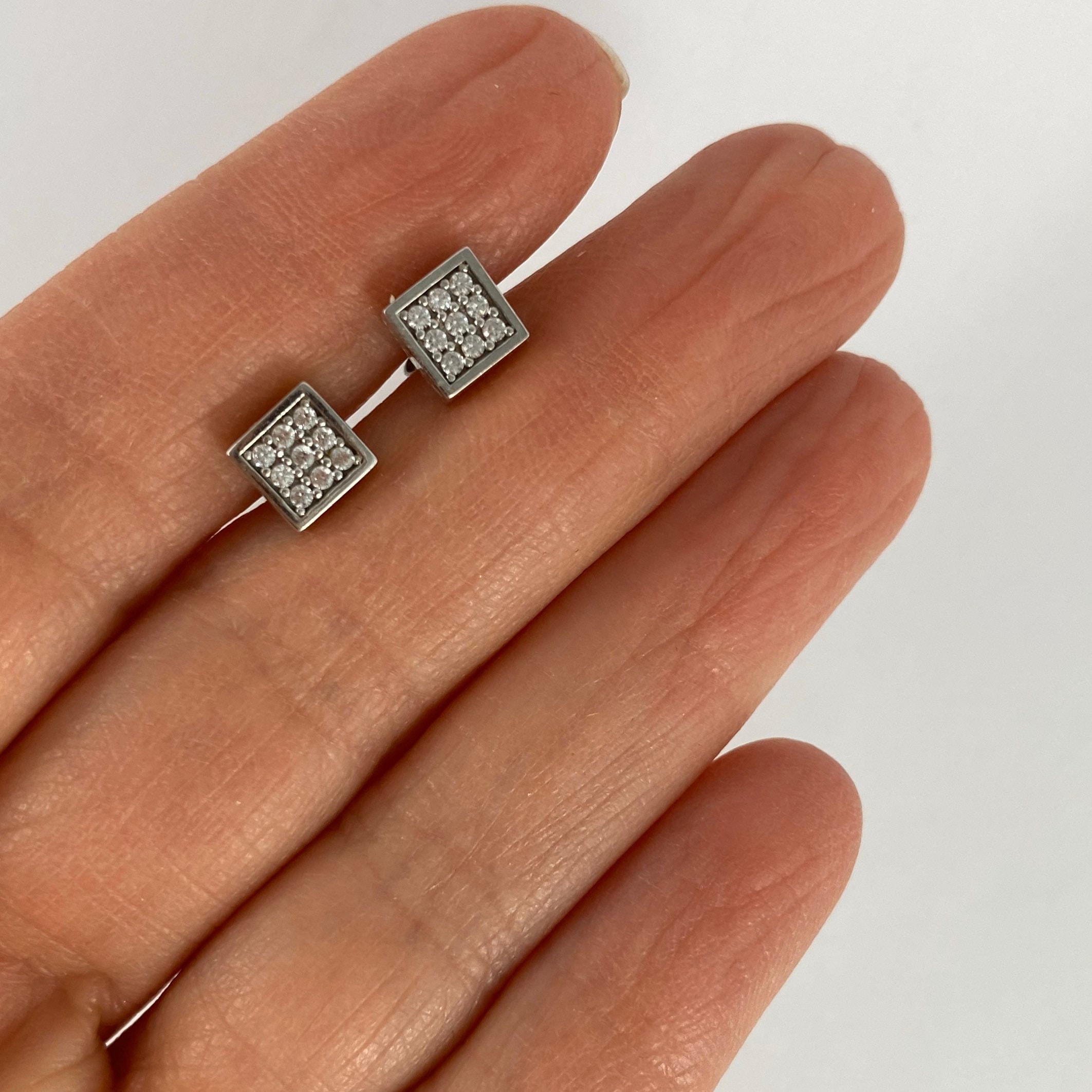 10 K white gold cube earrings stud earrings cz pave set - Etsy.de