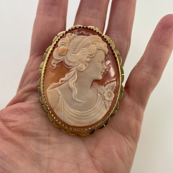 Flower Cameo Brooch - Etsy