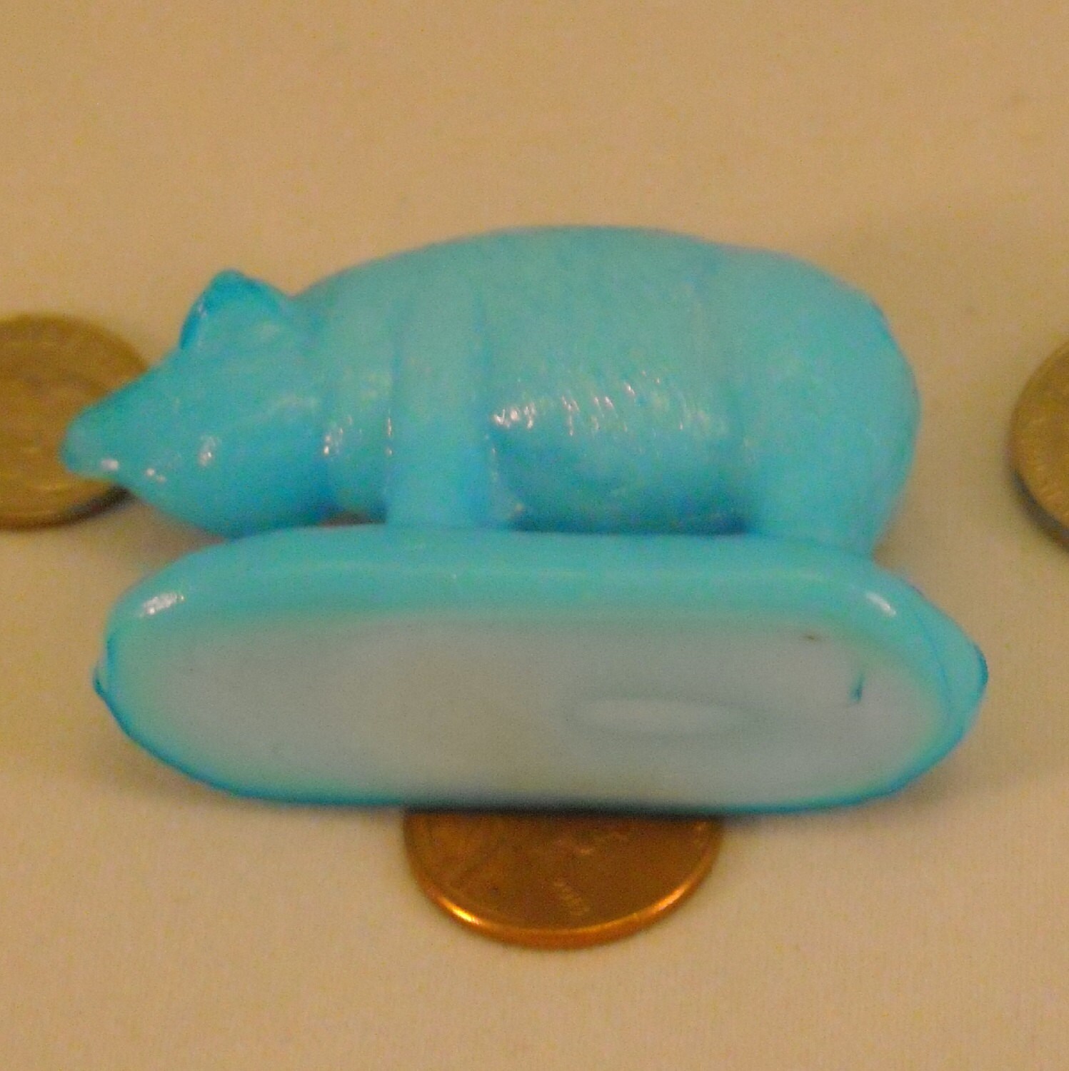 Vintage Rare Blue Milk Glass Pig by Summit Art Glass Co. qasc