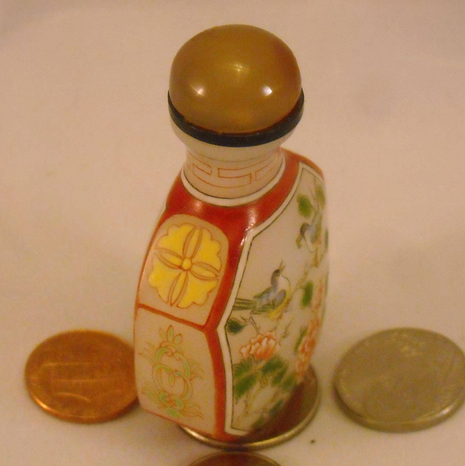 Antique Chinese Milk Glass Snuff Bottle w Birds & Flowers. qava