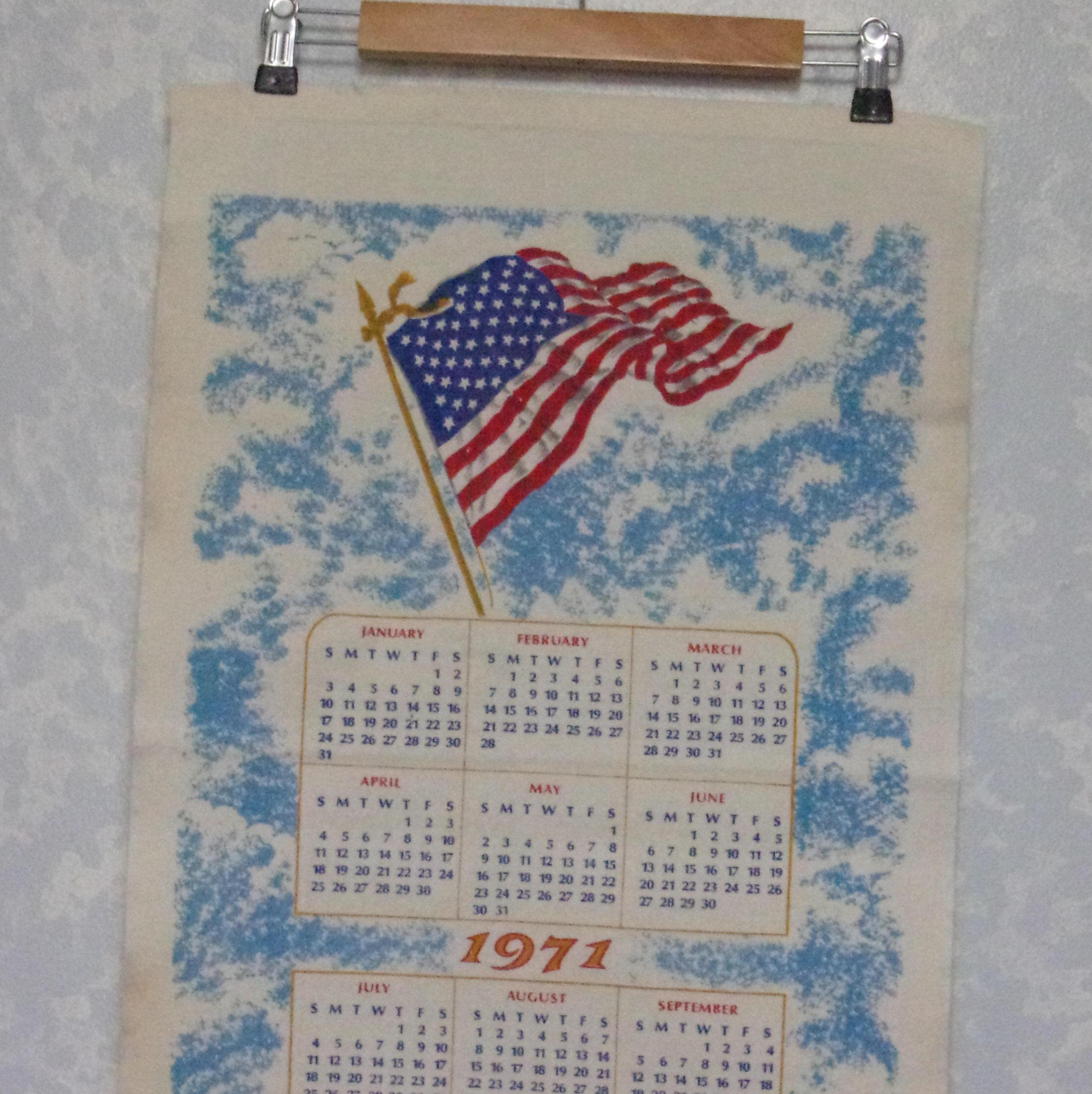 1971 Vintage Calendar. Linen Cloth 12 Month Wall Hanging Kitchen Tea or ...