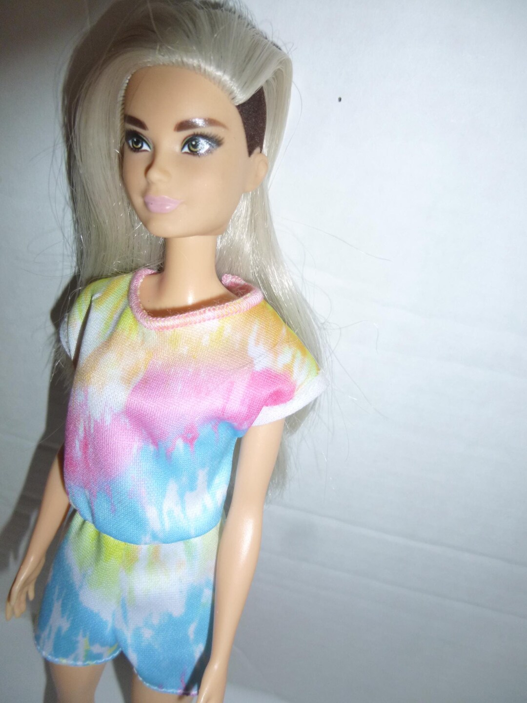 Barbie Doll With Gray Hair, Shaved Side Fashionista 107 for OOAK, Play ...