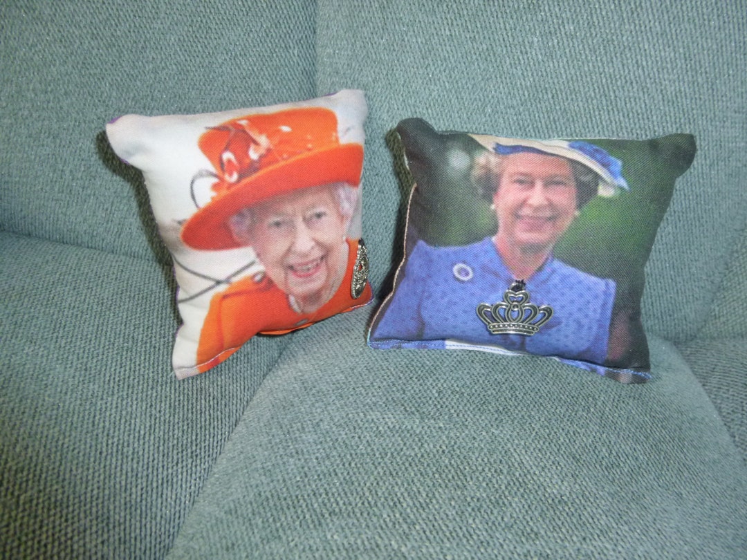 2 Queen Elizabeth Mini Pillows, Basket Filler, Shelf Sitter, Pocket Pal ...