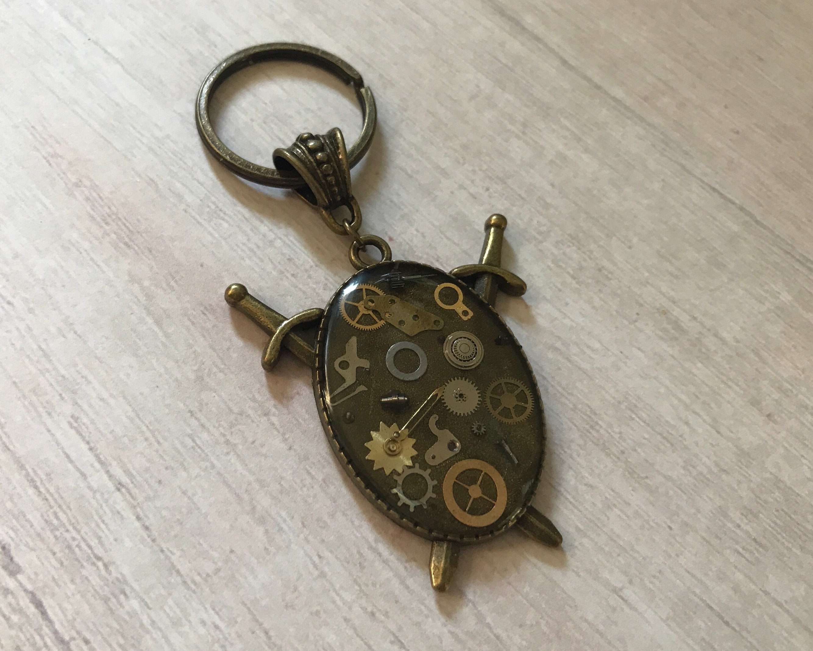 Steampunk Pirate Skull Keychain Swords Skull Gears Resin | Etsy