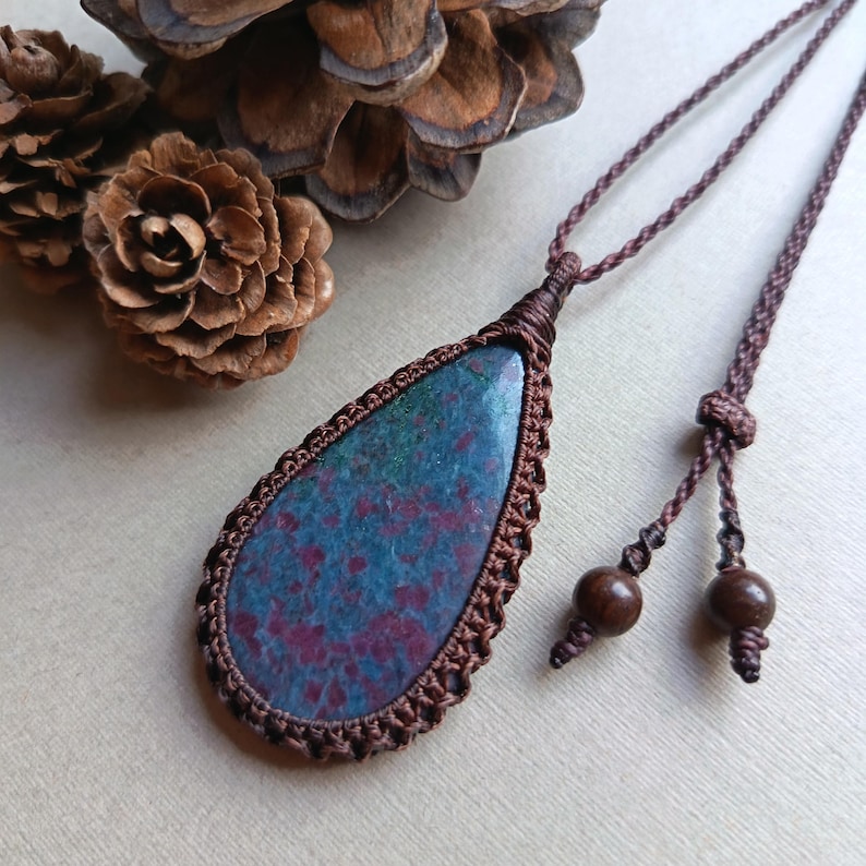 Ruby Kyanite Macrame Necklace | Pendant Size Approx 5.8 Cm - Etsy