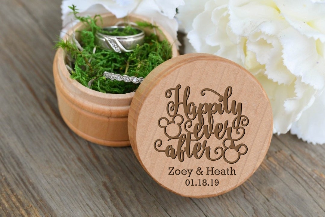 Mickey and Minnie Wedding Ring Box, Ring Bearer Box, Customized Wooden ...